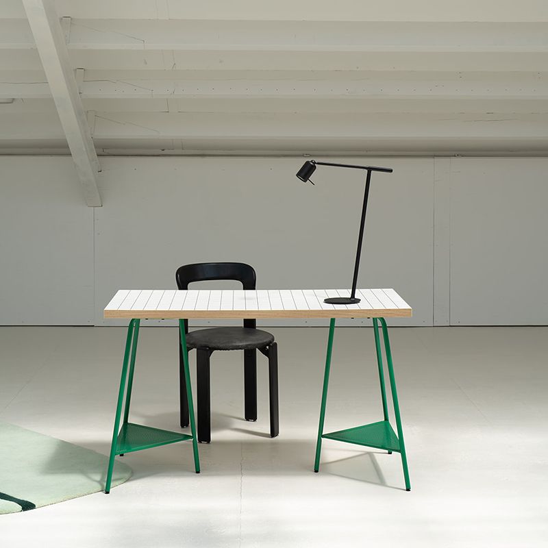 ONE + Desk | smokey black | 5035